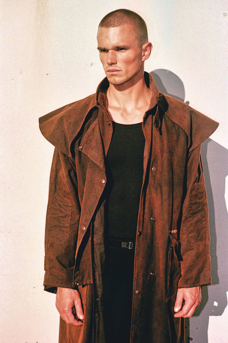 “Australian” Cyberpunk: The Oilskin Duster – SHELLZINE